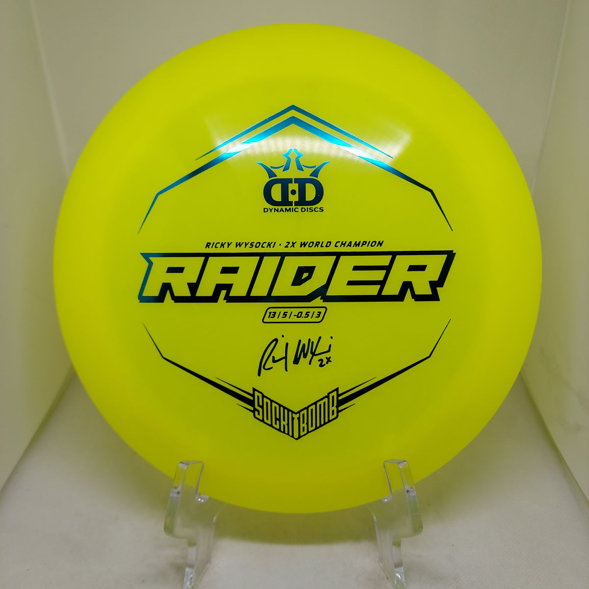 Raider (Lucid Ricky Wysocki) | More Overstable Run | Distance Driver ...