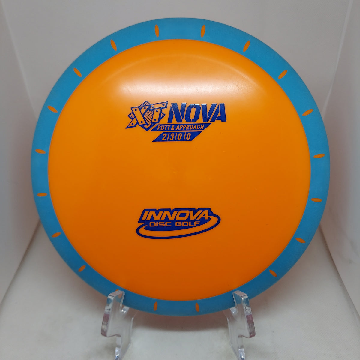 Innova | Nova (XT) | Putt & Approach | Incredibly Straight – Big Cat ...
